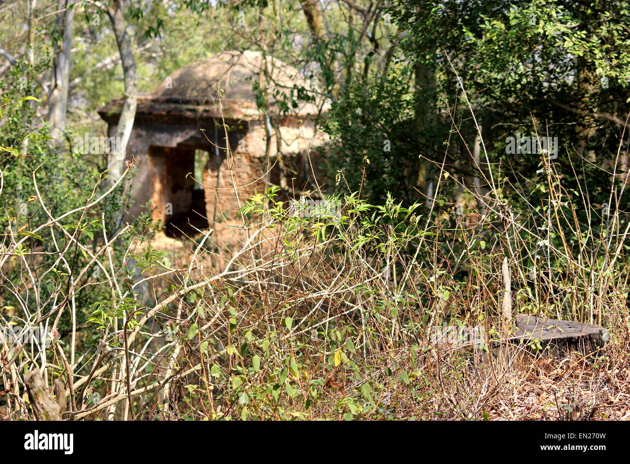 Old structure hi-res stock photography and images - Alamy