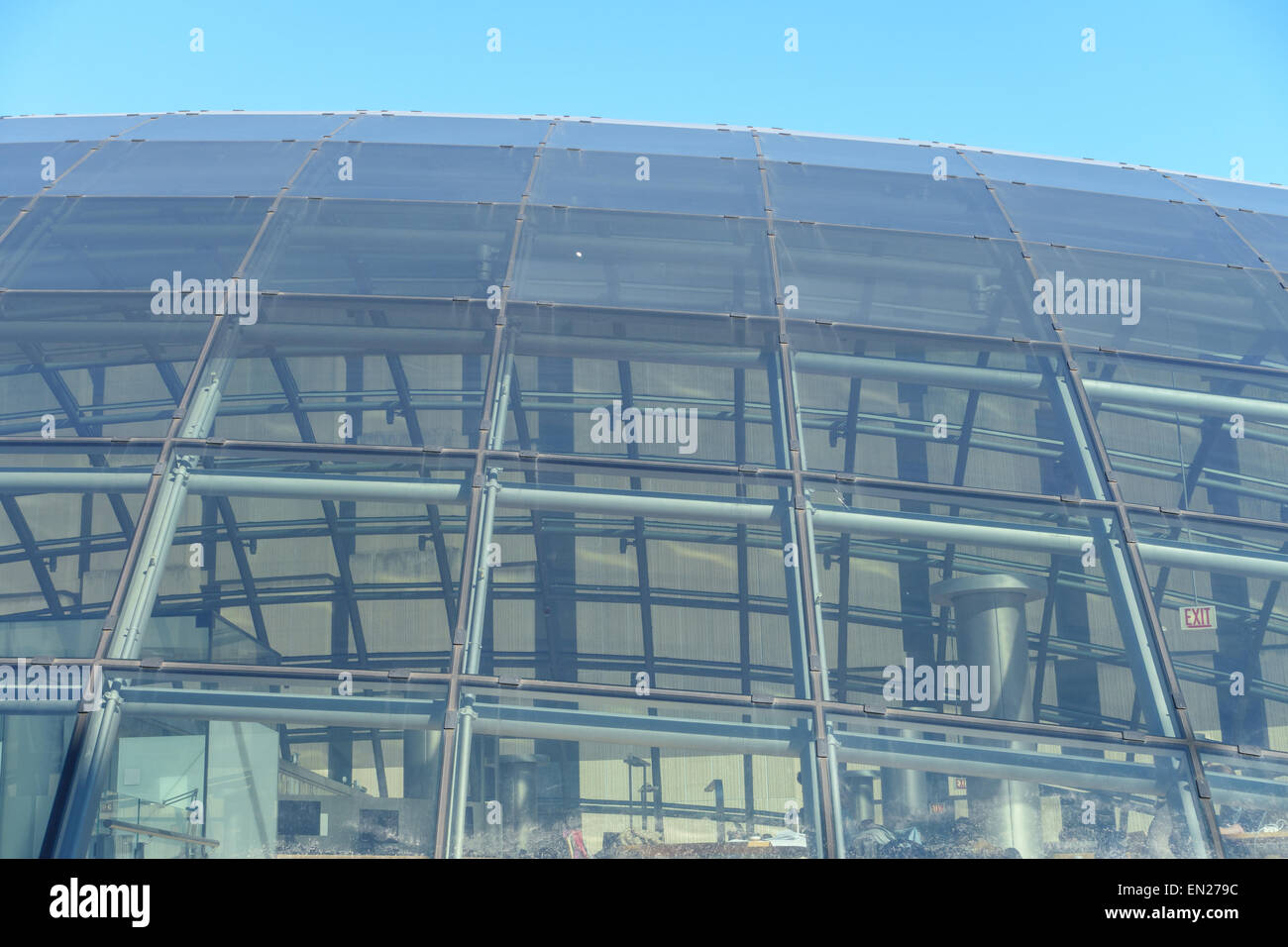Glass roof facade hi-res stock photography and images - Alamy