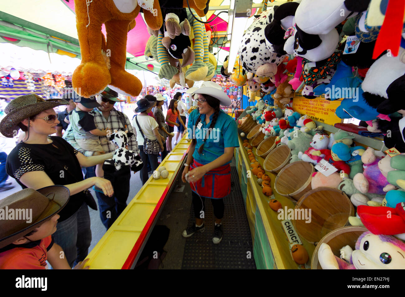 Fairground booth hi-res stock photography and images - Alamy