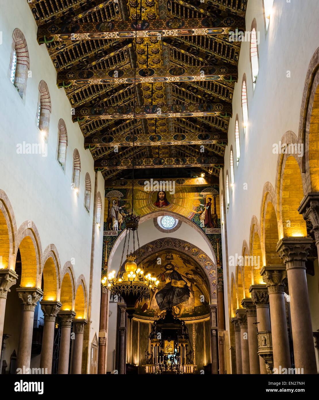 Indoors Cathedral of Messina - inside dome Stock Photo - Alamy