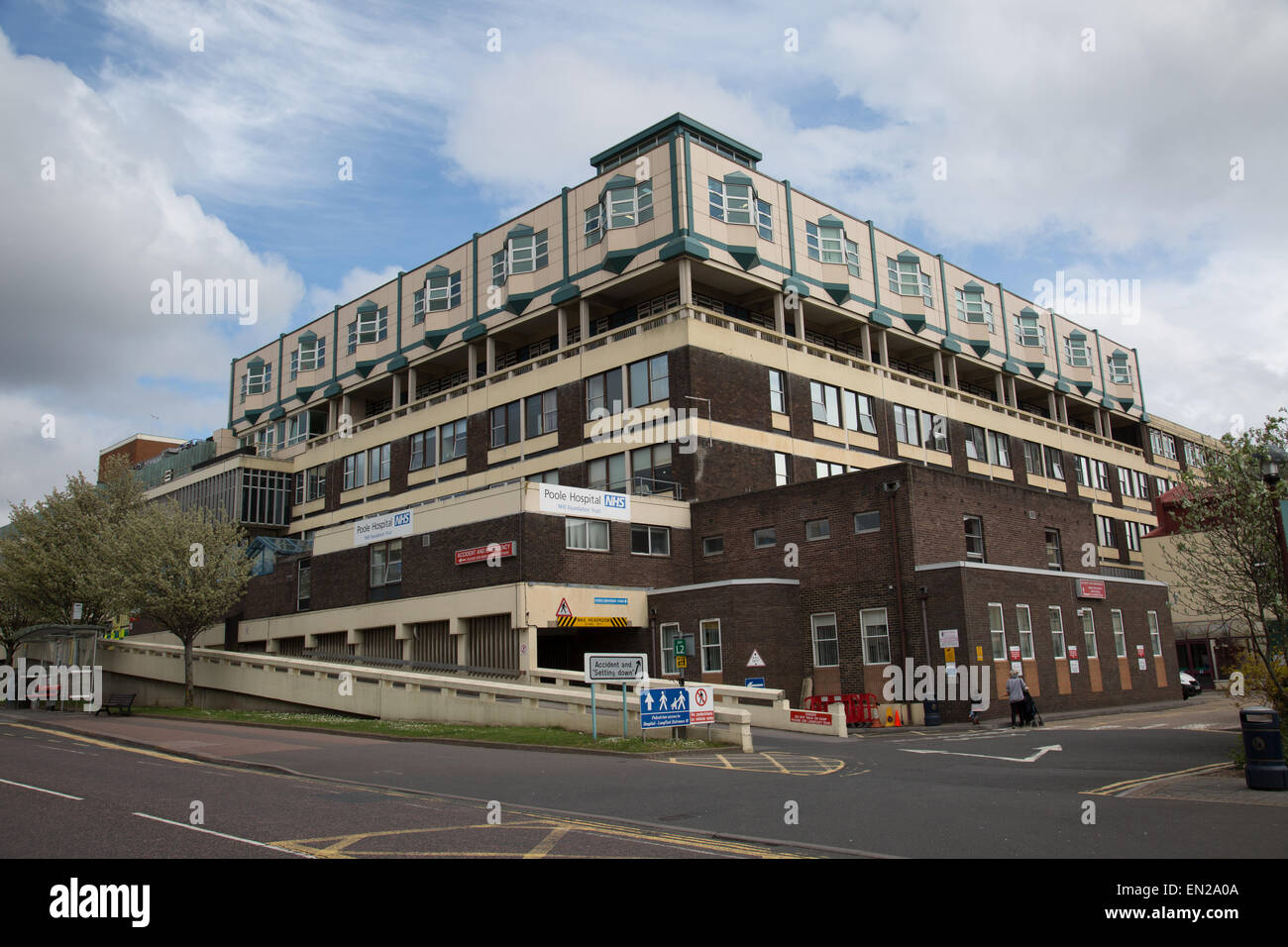 Poole hospital hi-res stock photography and images - Alamy