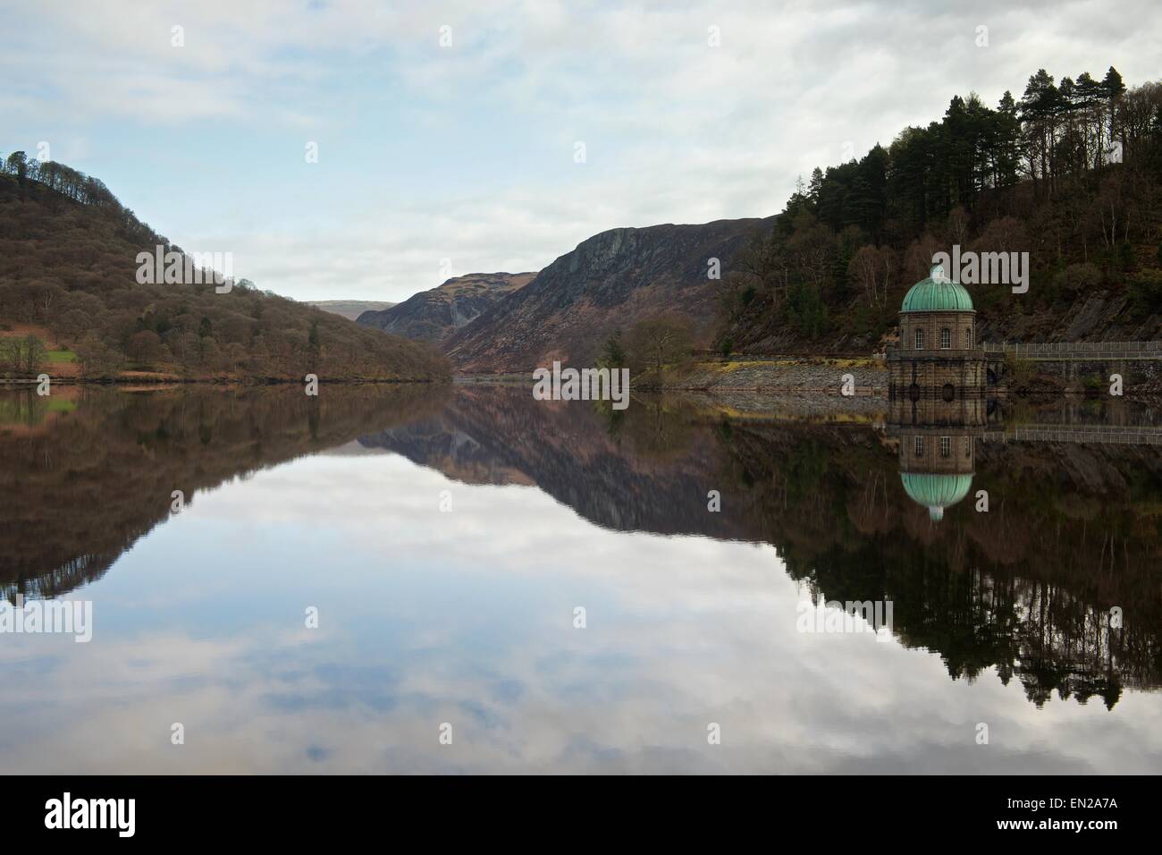 Foel tower garreg ddu dam elan valley rhayader powys wales hi-res stock ...