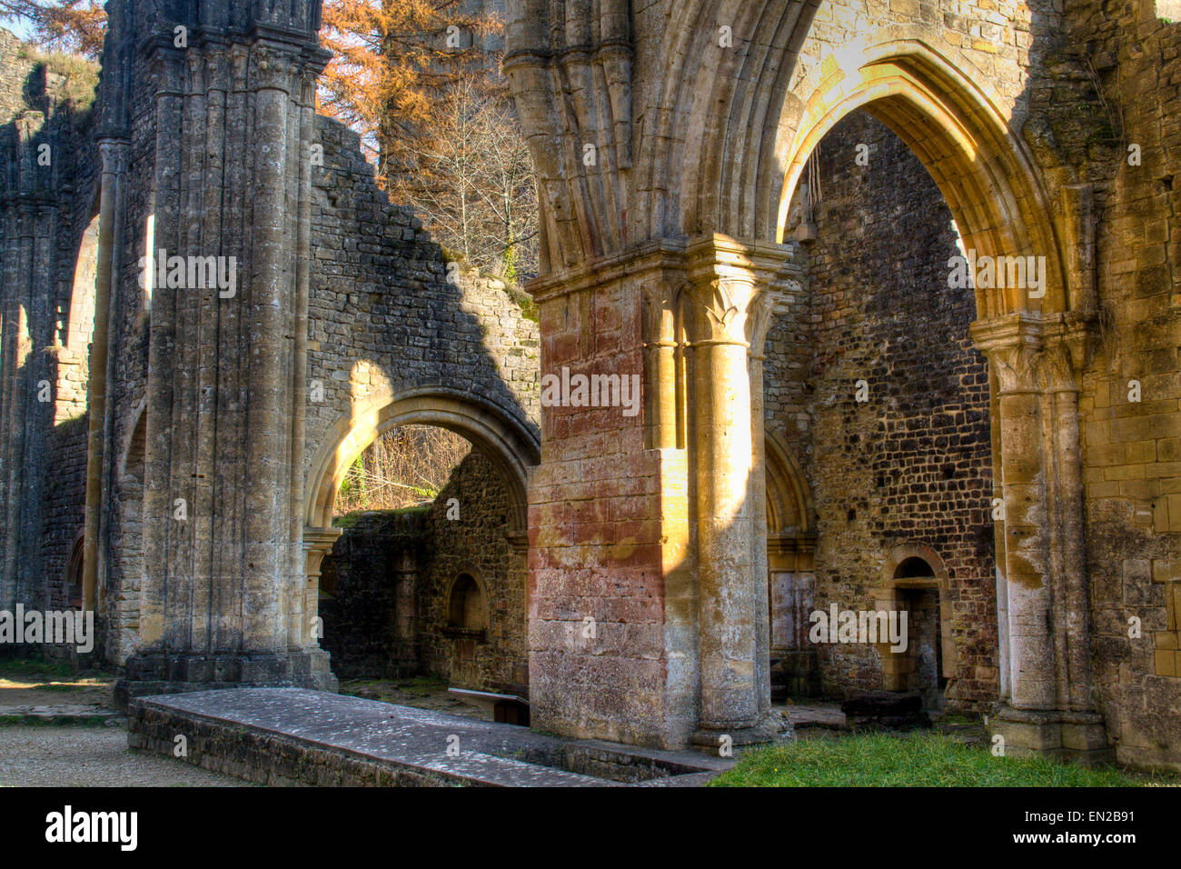 Belgian town in ruins hi-res stock photography and images - Alamy