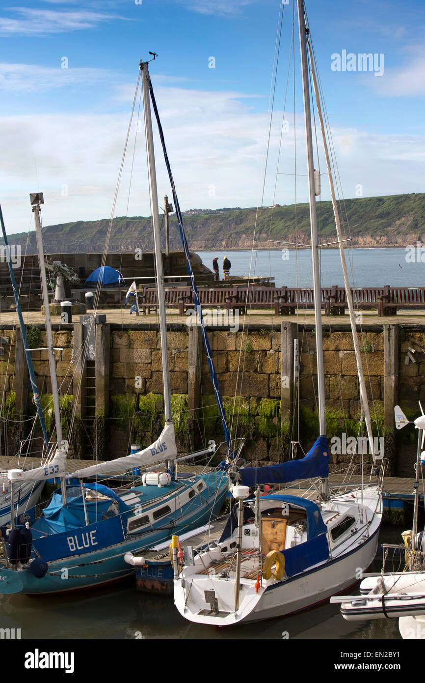 UK, England, Yorkshire, Scarborough, sailing yachts moored at Vincent’s ...