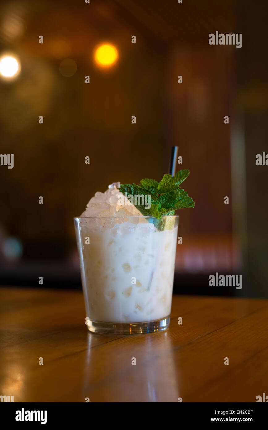 Cocktail mint hi-res stock photography and images - Alamy