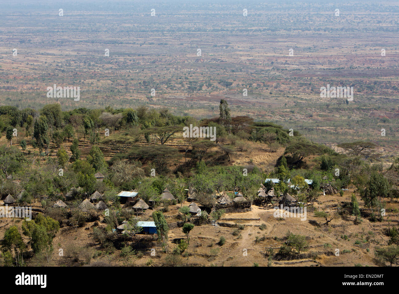 Rural village ethiopia housing hi-res stock photography and images - Alamy