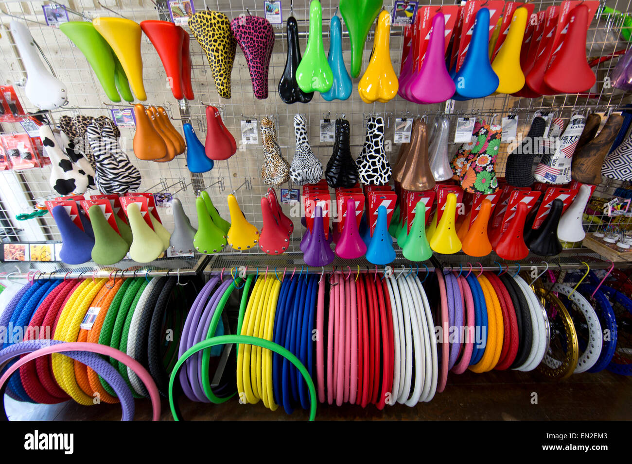 bicycle shop in Japan Stock Photo - Alamy