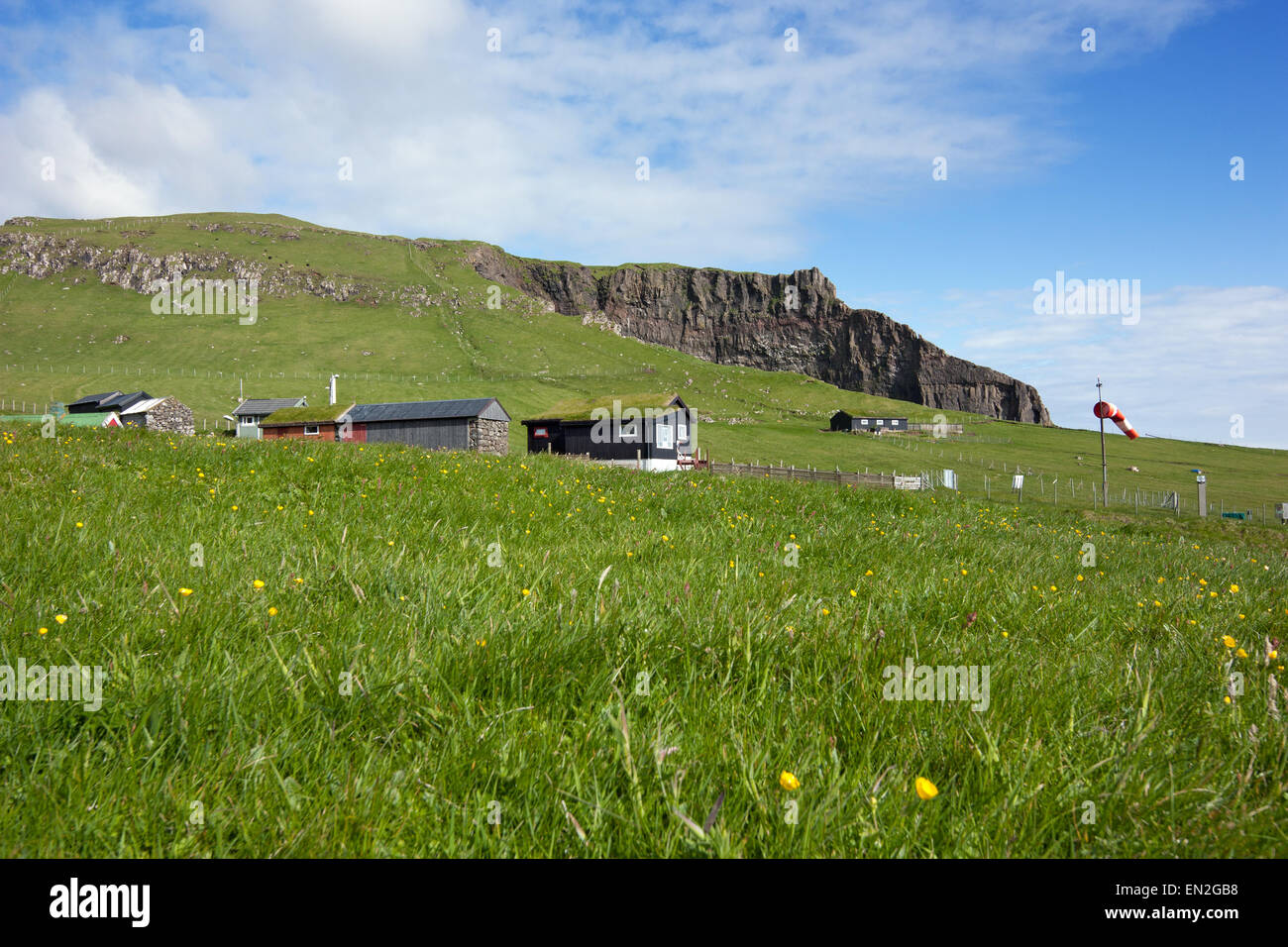 Mykines, Faroe Islands : scattered houses in a green field Stock Photo ...