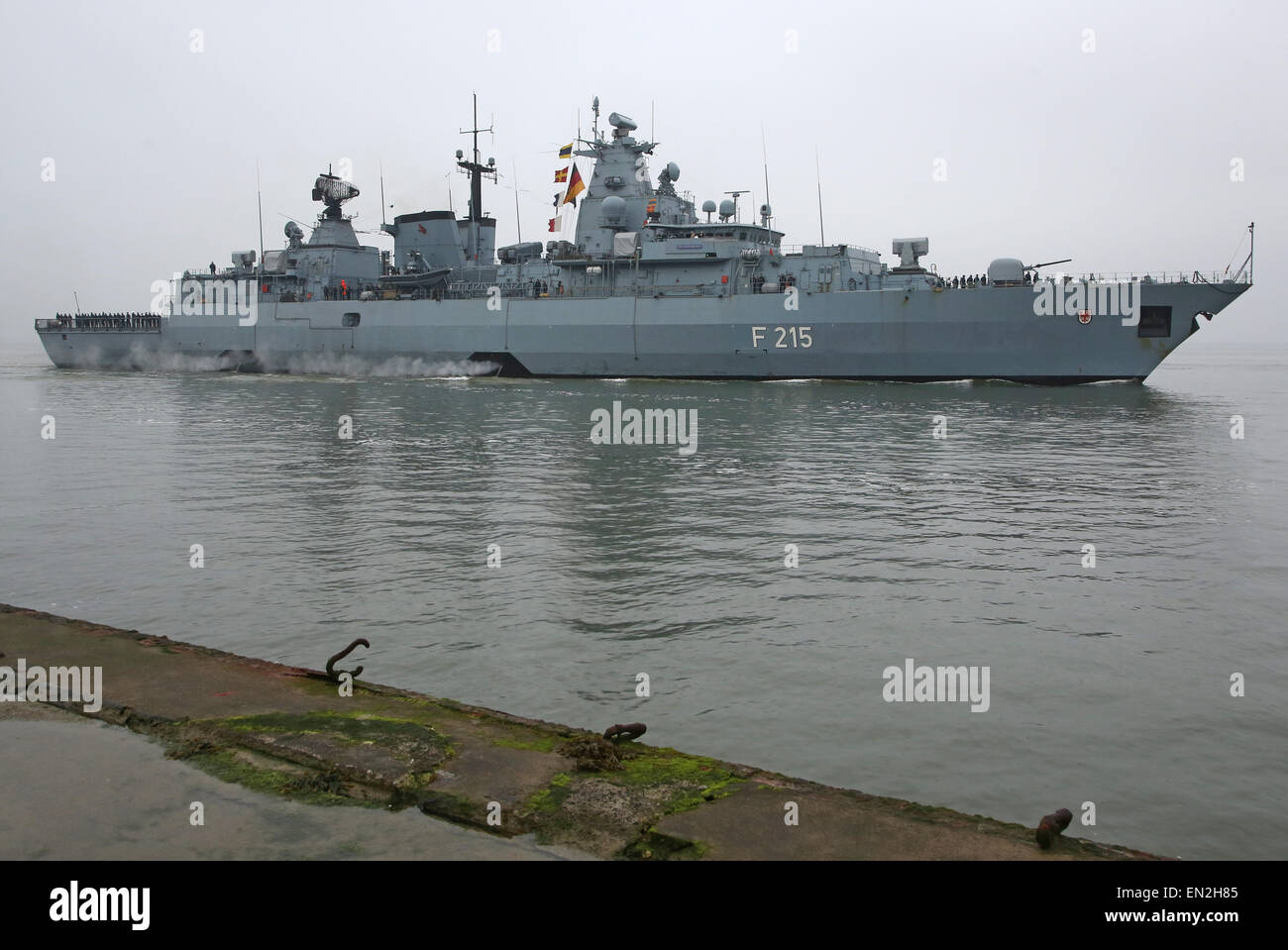 Frigate f215 hi-res stock photography and images - Alamy