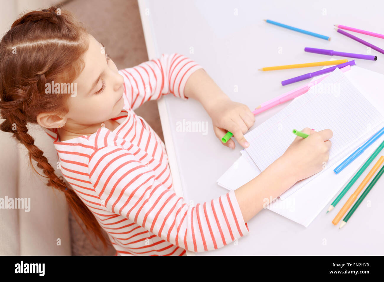 Little child drawing Stock Photo - Alamy