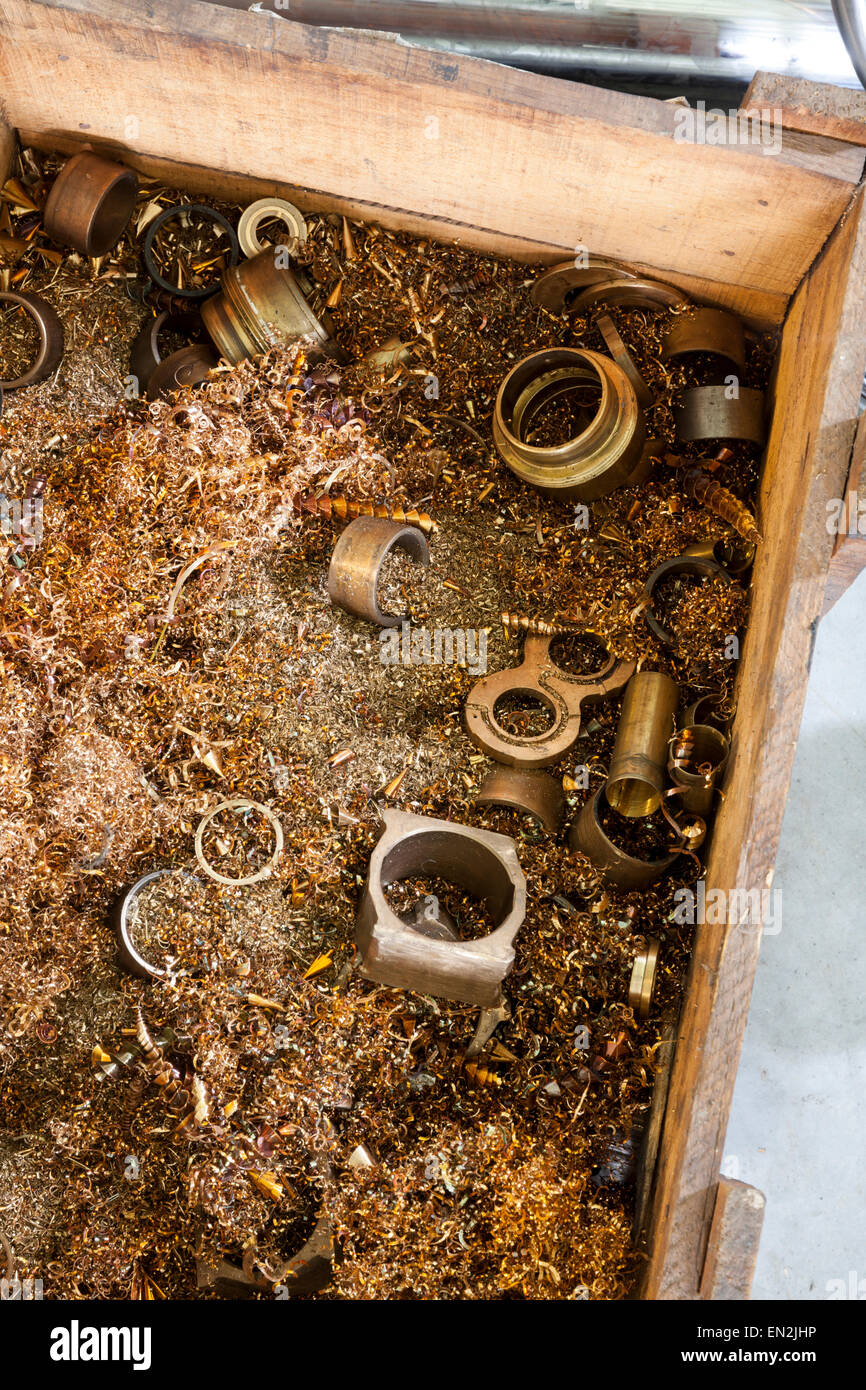 Wooden processing hi-res stock photography and images - Alamy