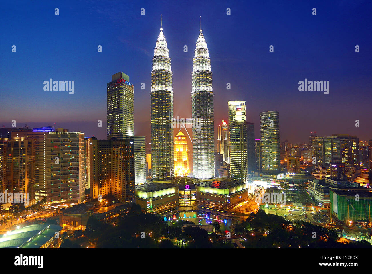 Petronas Twin Towers skyscrapers at sunset, KLCC, Kuala Lumpur ...