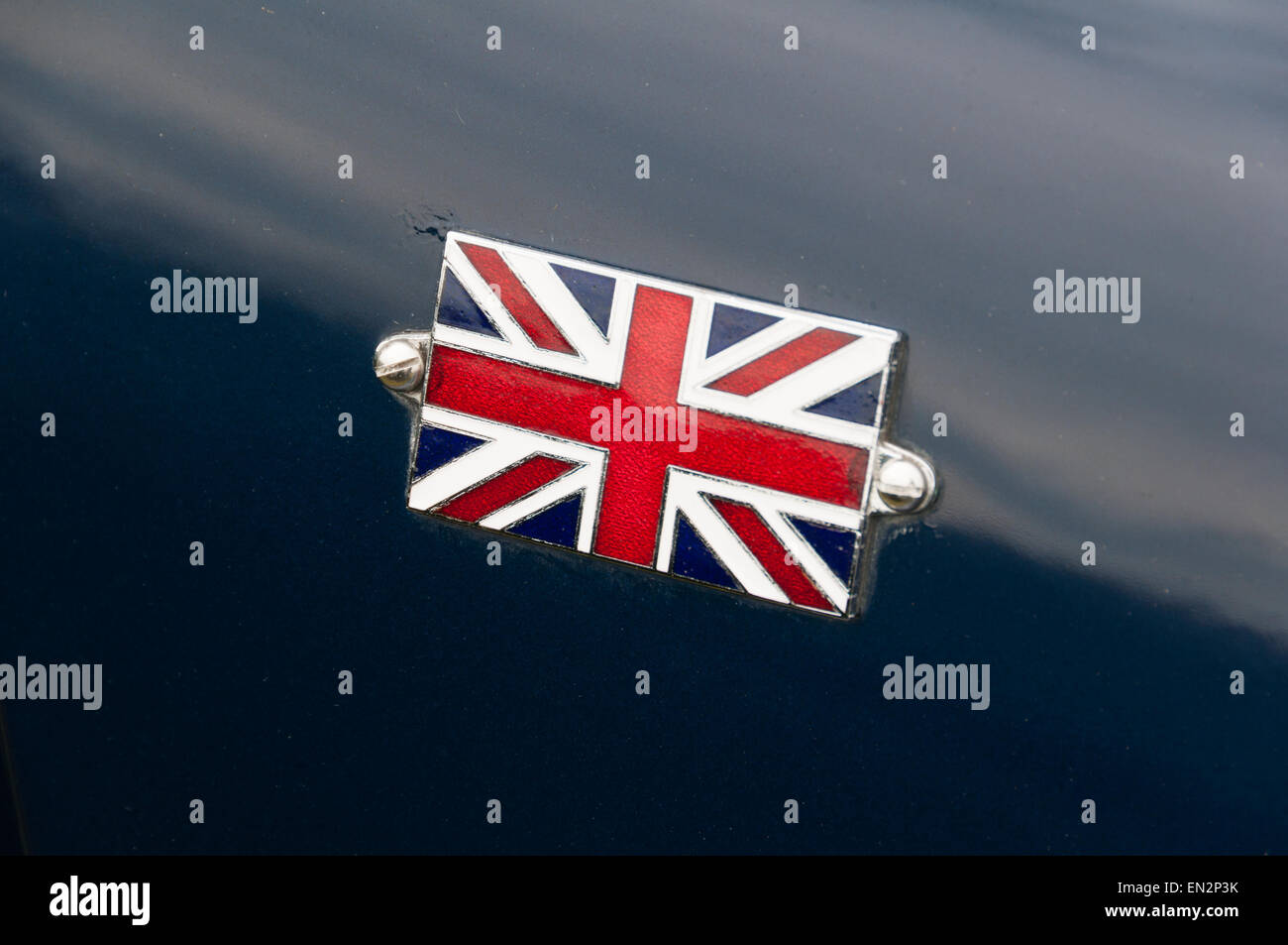 Union jack badge hi-res stock photography and images - Alamy
