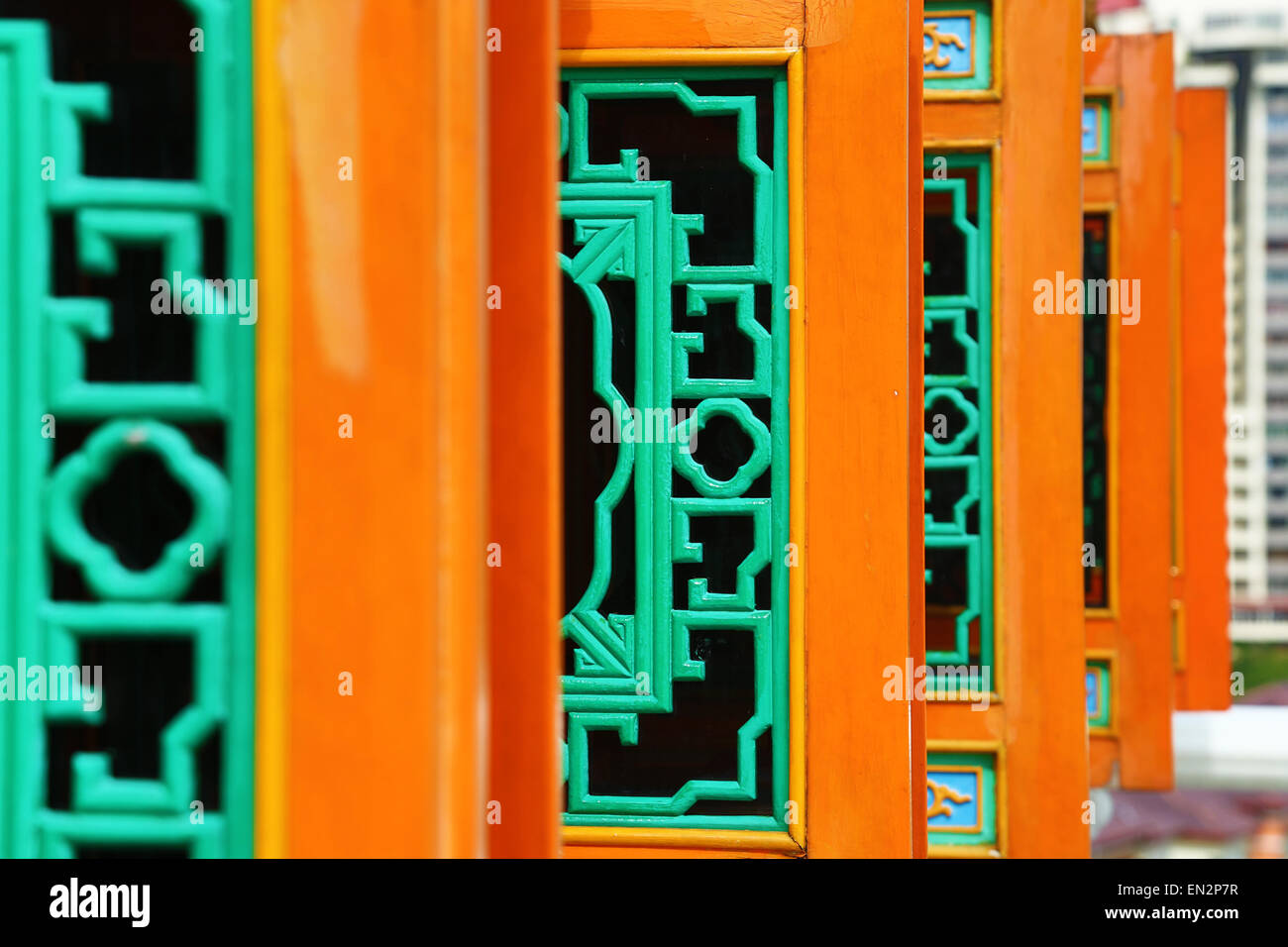Chinese temple window hi-res stock photography and images - Alamy