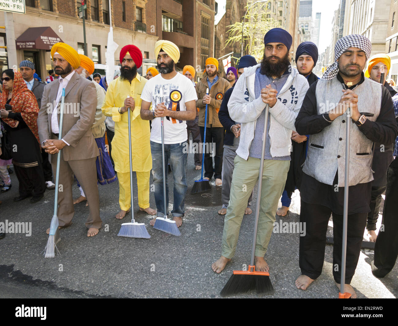 Annual Sikh Day Parade and festival on Madison Avenue in New York City, 2015 Stock Photo - Alamy