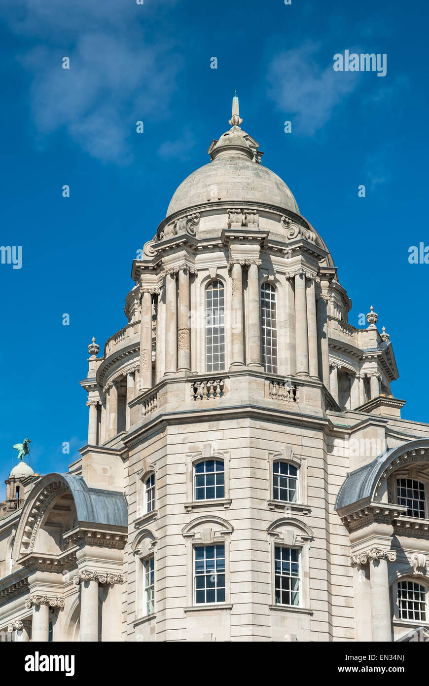 Dome of the Port of Liverpool Building - One of the Three Graces at ...