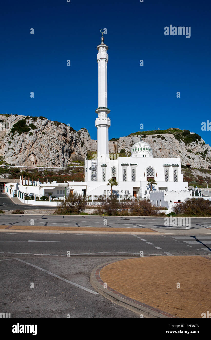 Mosque of the custodian of the two holy mosques buildins hi-res stock ...