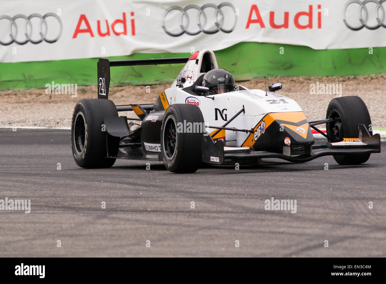 Rambo 2 hi-res stock photography and images - Alamy