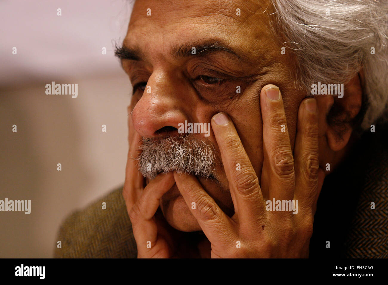 Human rights activist Tariq Ali Stock Photo - Alamy