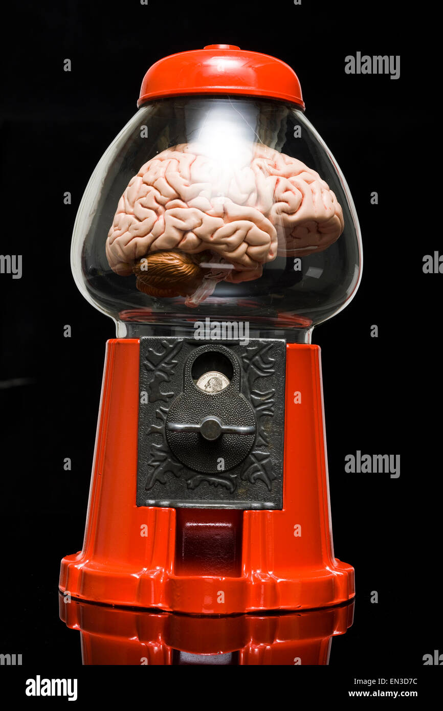 Vending machine at university hi-res stock photography and images - Alamy