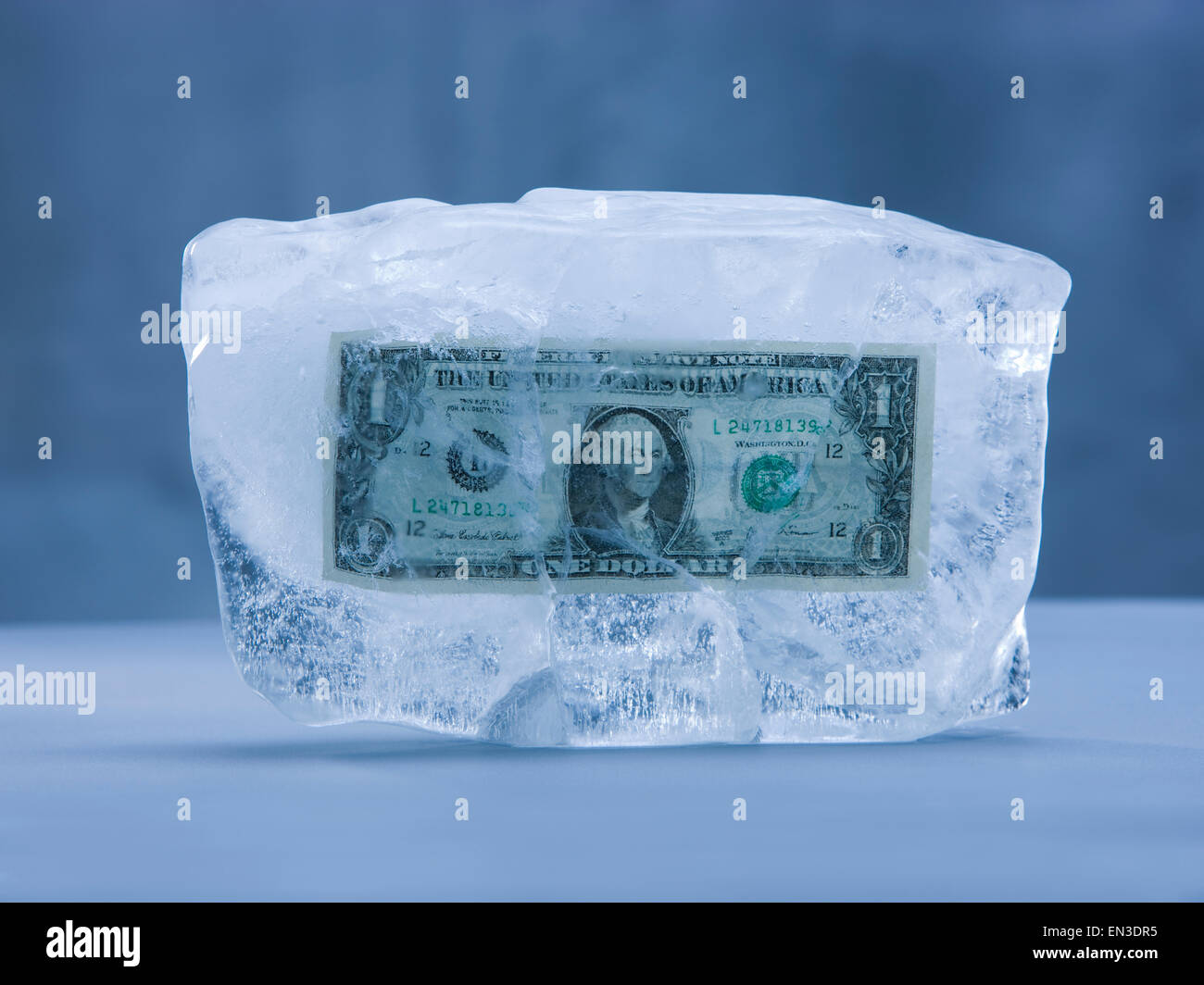Frozen economy hi-res stock photography and images - Alamy