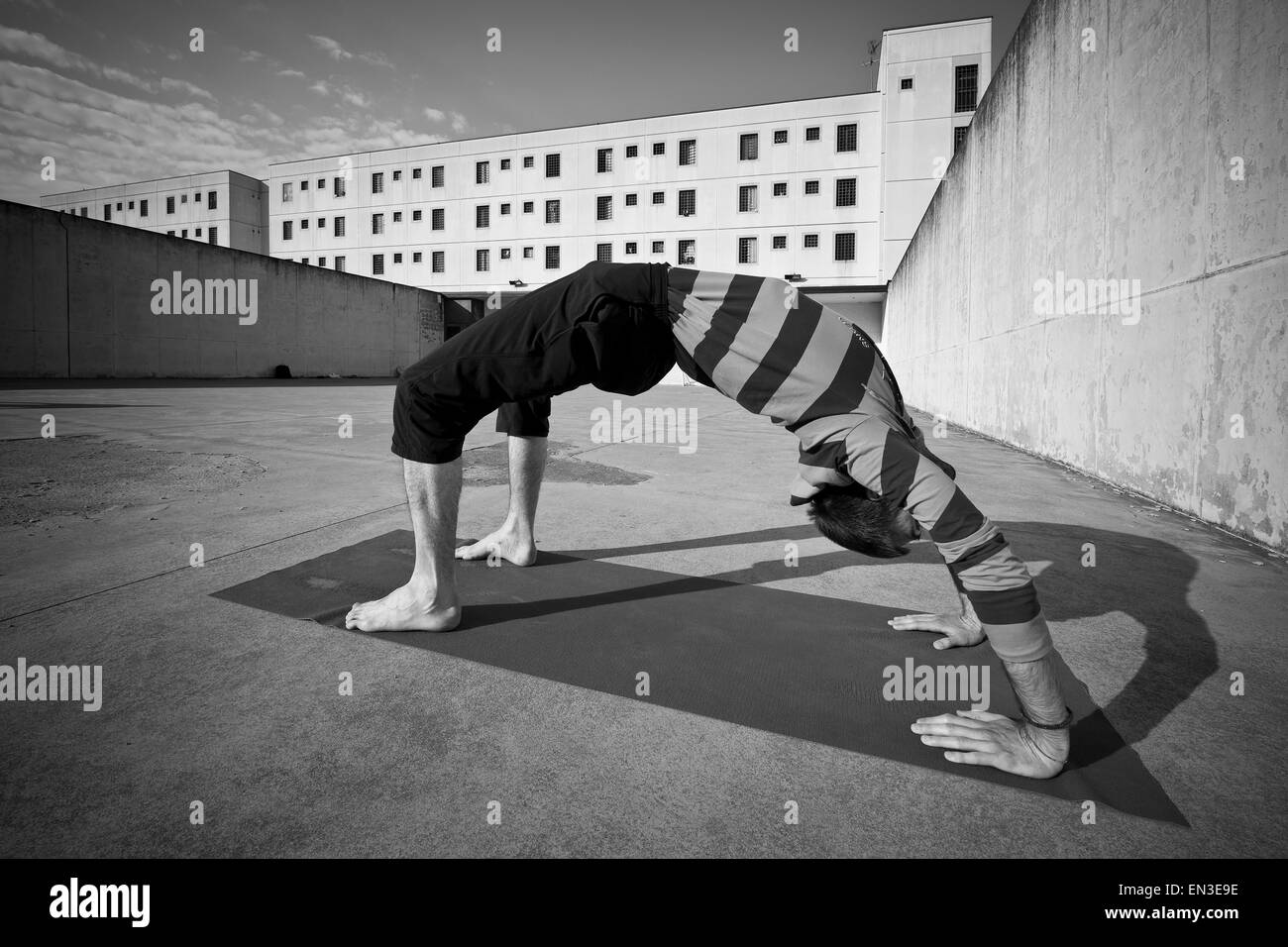 Prison yoga hi-res stock photography and images - Alamy