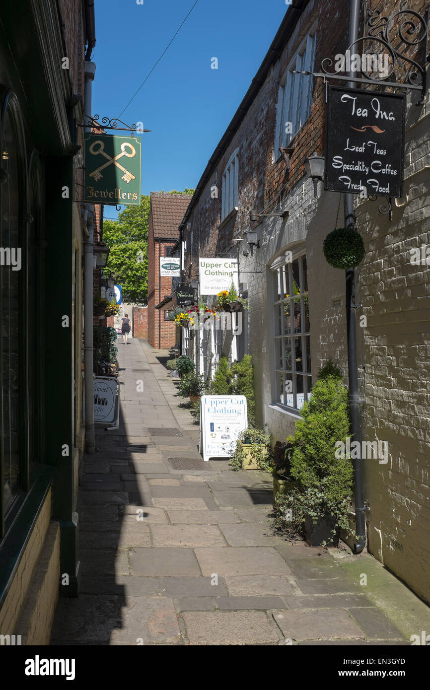 Ginnel hi-res stock photography and images - Alamy