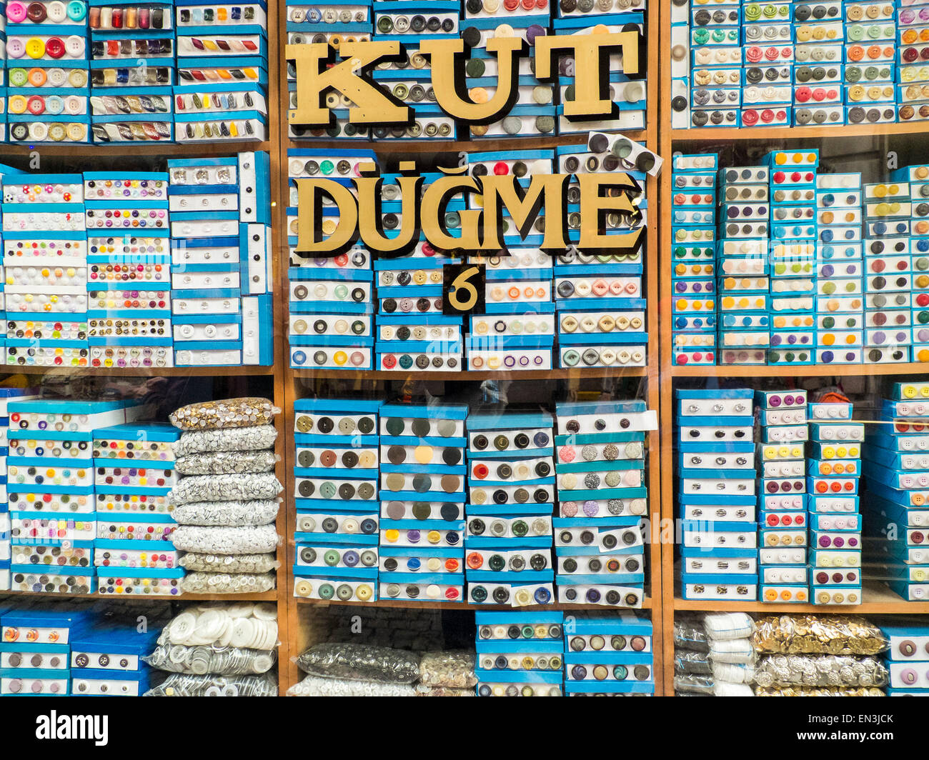 Notions store window hi-res stock photography and images - Alamy