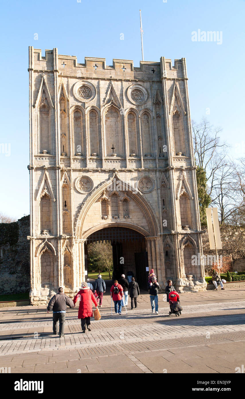 Abbey Gate fourteenth century Norman gatehouse, Bury St Edmunds ...