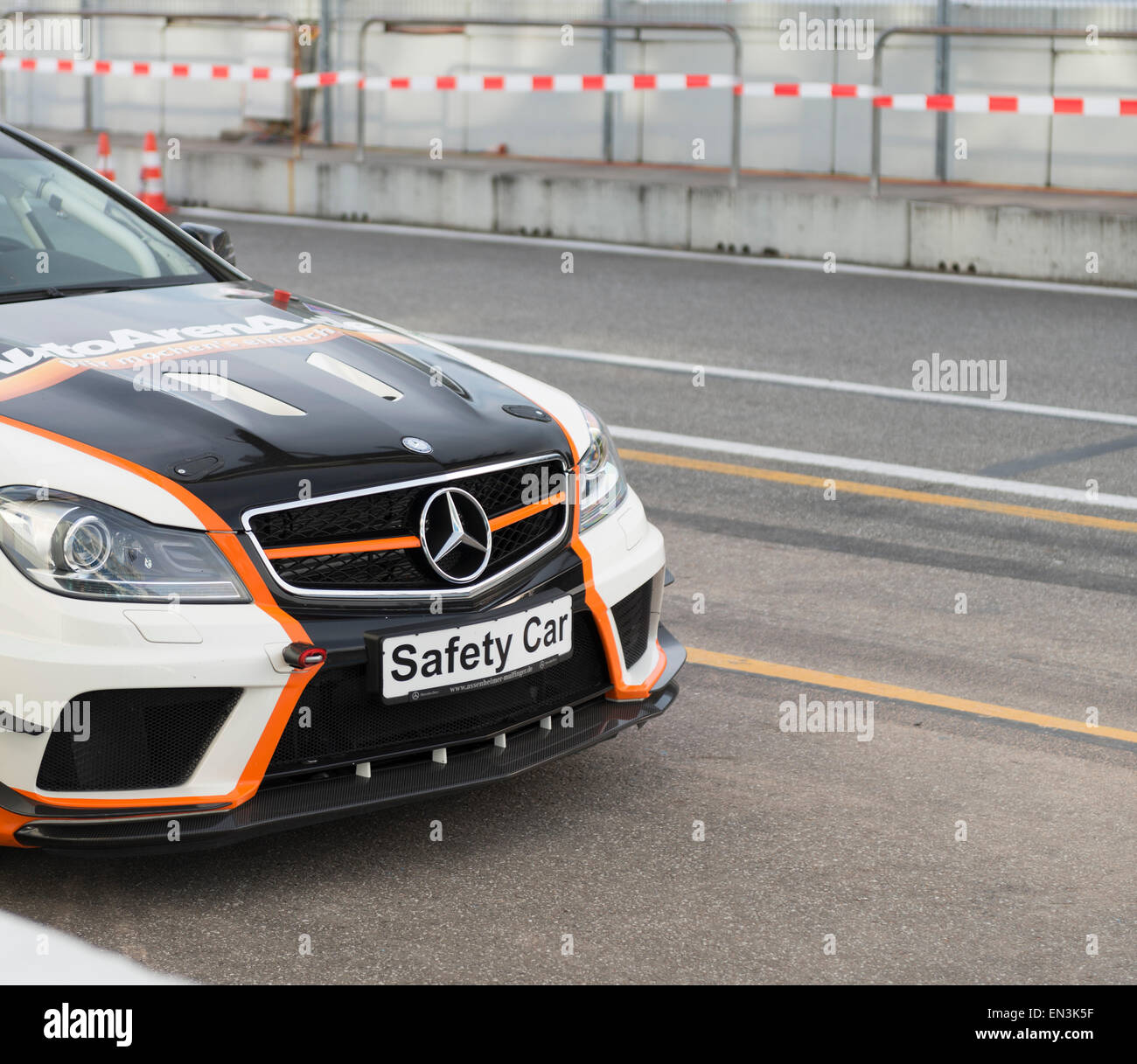 Mercedes benz formula one engine hi-res stock photography and images ...