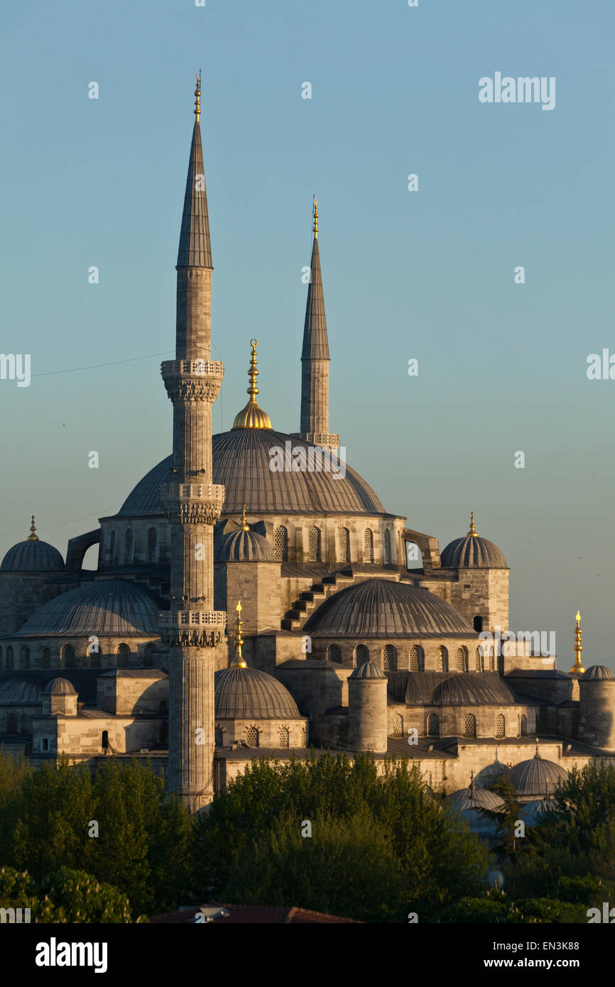 Istanbul turkey vertical hi-res stock photography and images - Alamy