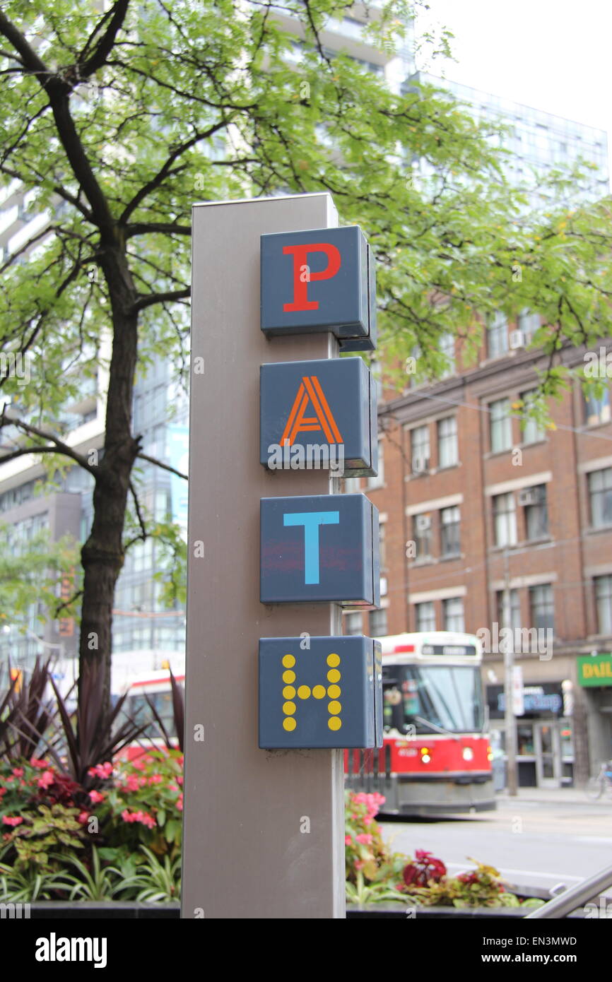 Toronto underground path sign Stock Photo - Alamy