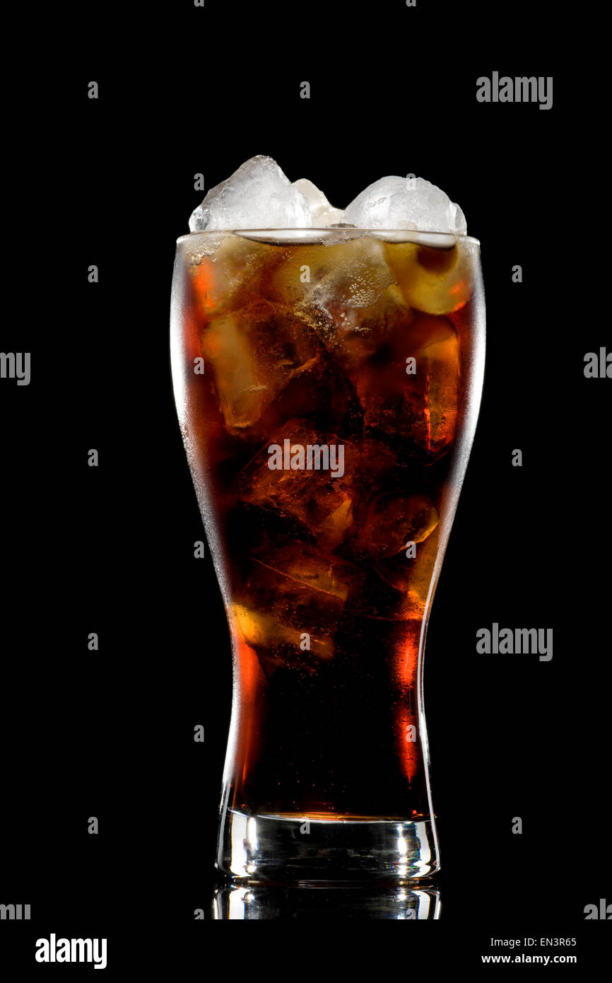 glass of cola with ice Stock Photo - Alamy