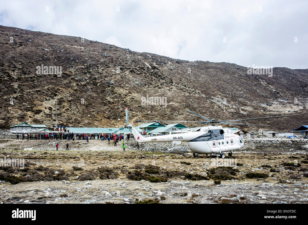 Himalayan rescue association in nepal hi-res stock photography and ...