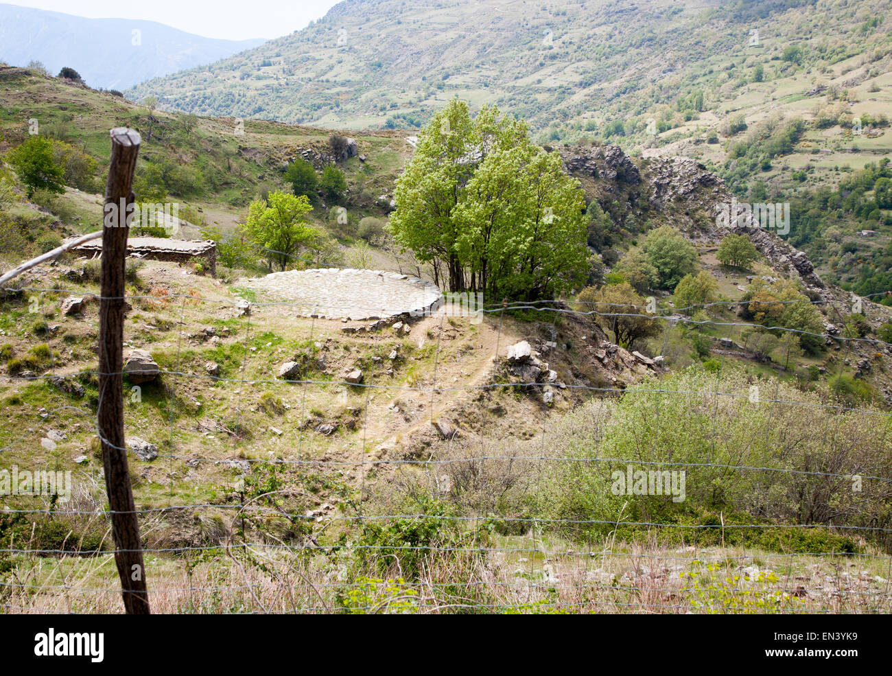 Landscape of the River Rio Poqueira gorge valley, High Alpujarras ...