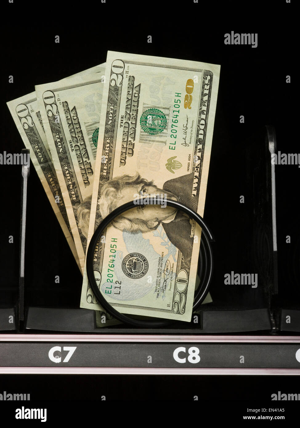 Dollar vending hi-res stock photography and images - Alamy