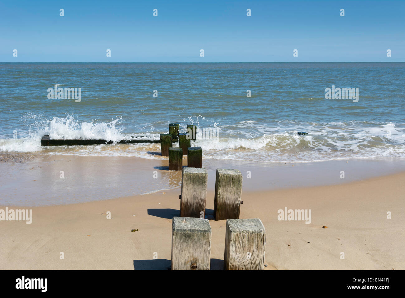 Gorleston sea hi-res stock photography and images - Alamy