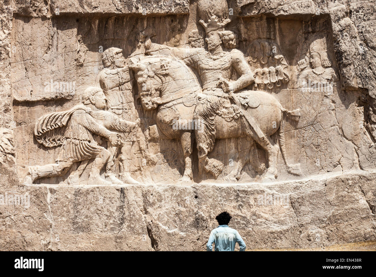 Darius the great temple hi-res stock photography and images - Alamy