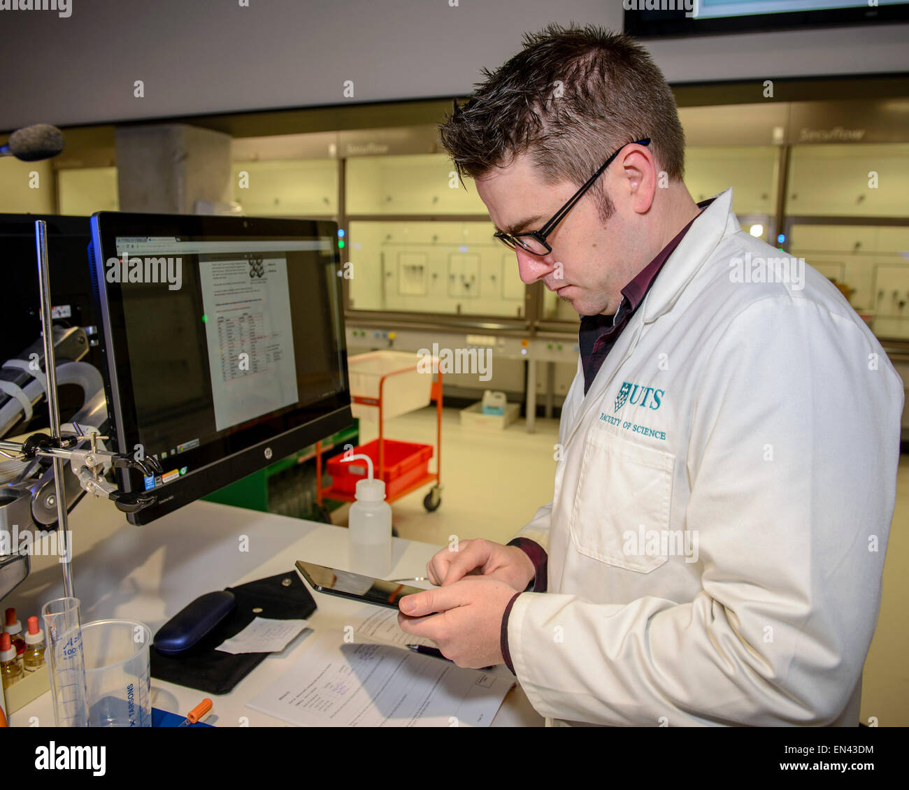 Sydney, Australia. 27th April, 2015. A science student carries out ...