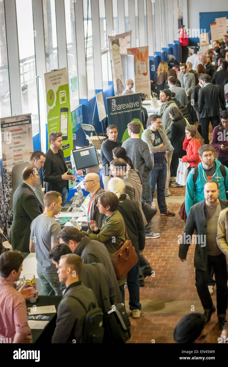 Career fair hi-res stock photography and images - Alamy