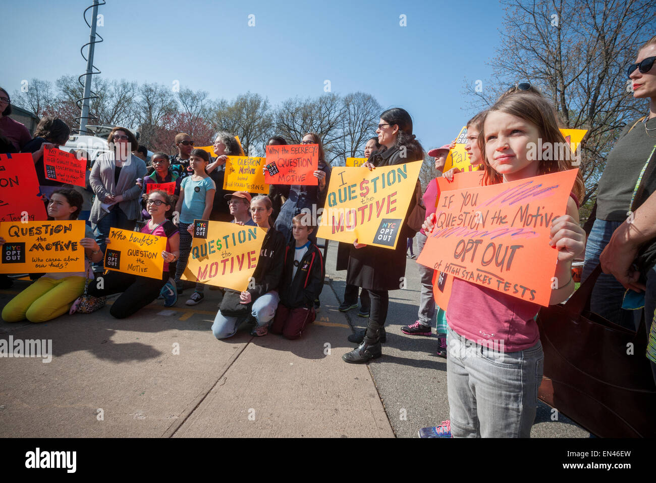 Parents and their children rally against Common Core testing and urge ...