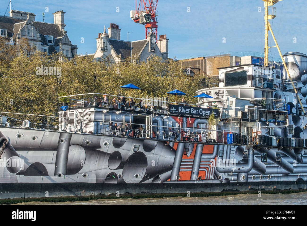 River Thames with the First World War ship HMS President (1918 Stock ...
