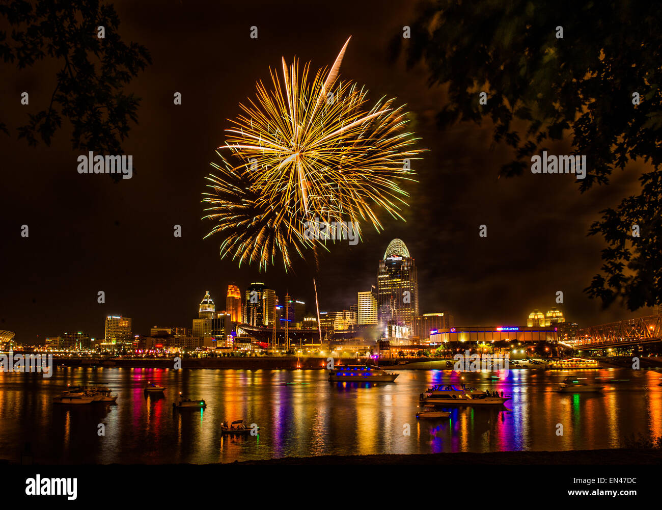 Firework on the River after a Cincinnati Reds Game Stock Photo - Alamy