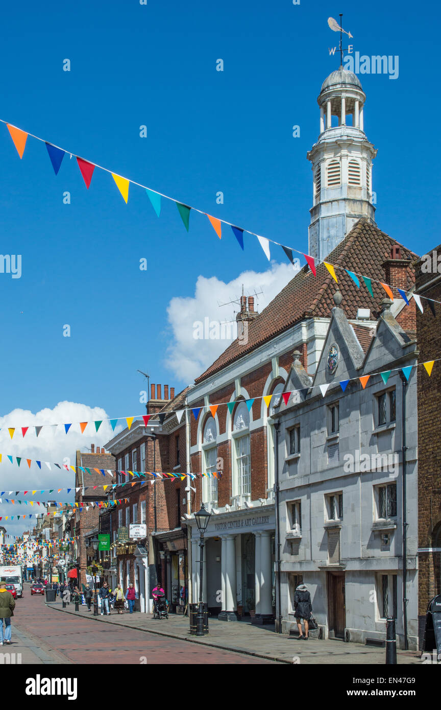 Rochester high street hi-res stock photography and images - Alamy