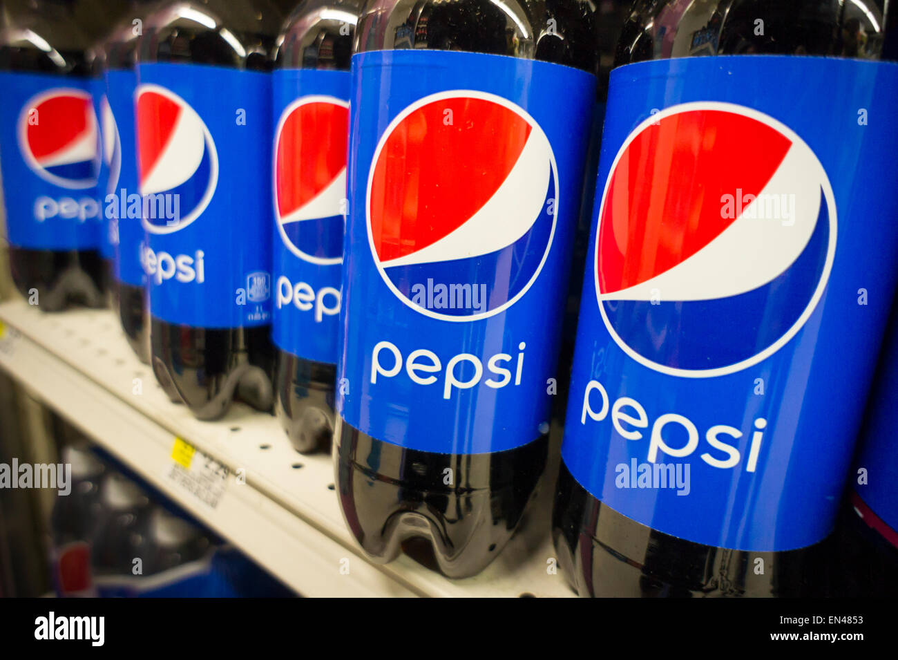 Bottles of Pepsi in a grocery store in New York on Wednesday, April 22 ...