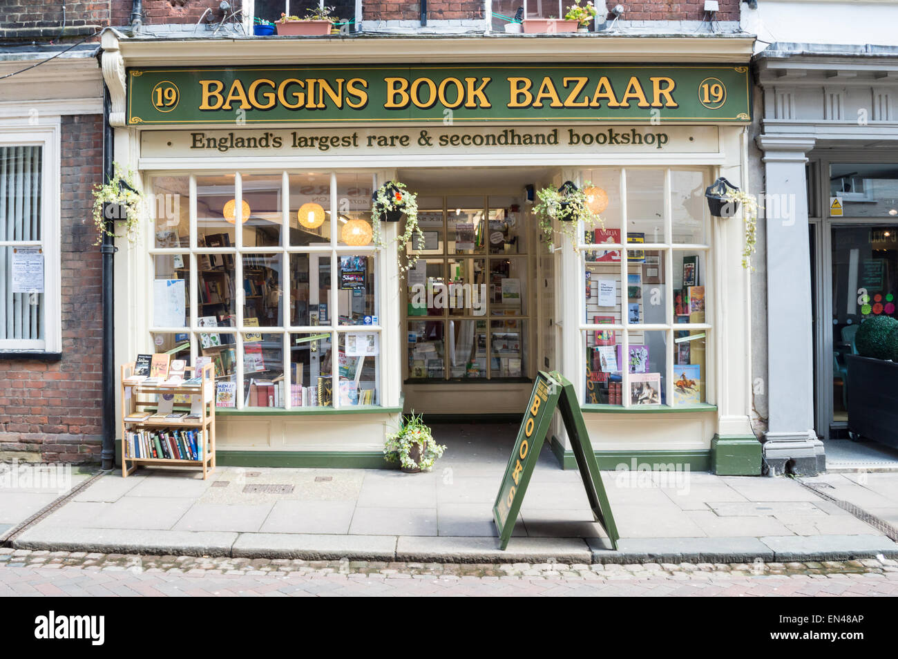 Baggins Book Bazaar, Rochester, England, UK, Kent Stock Photo - Alamy