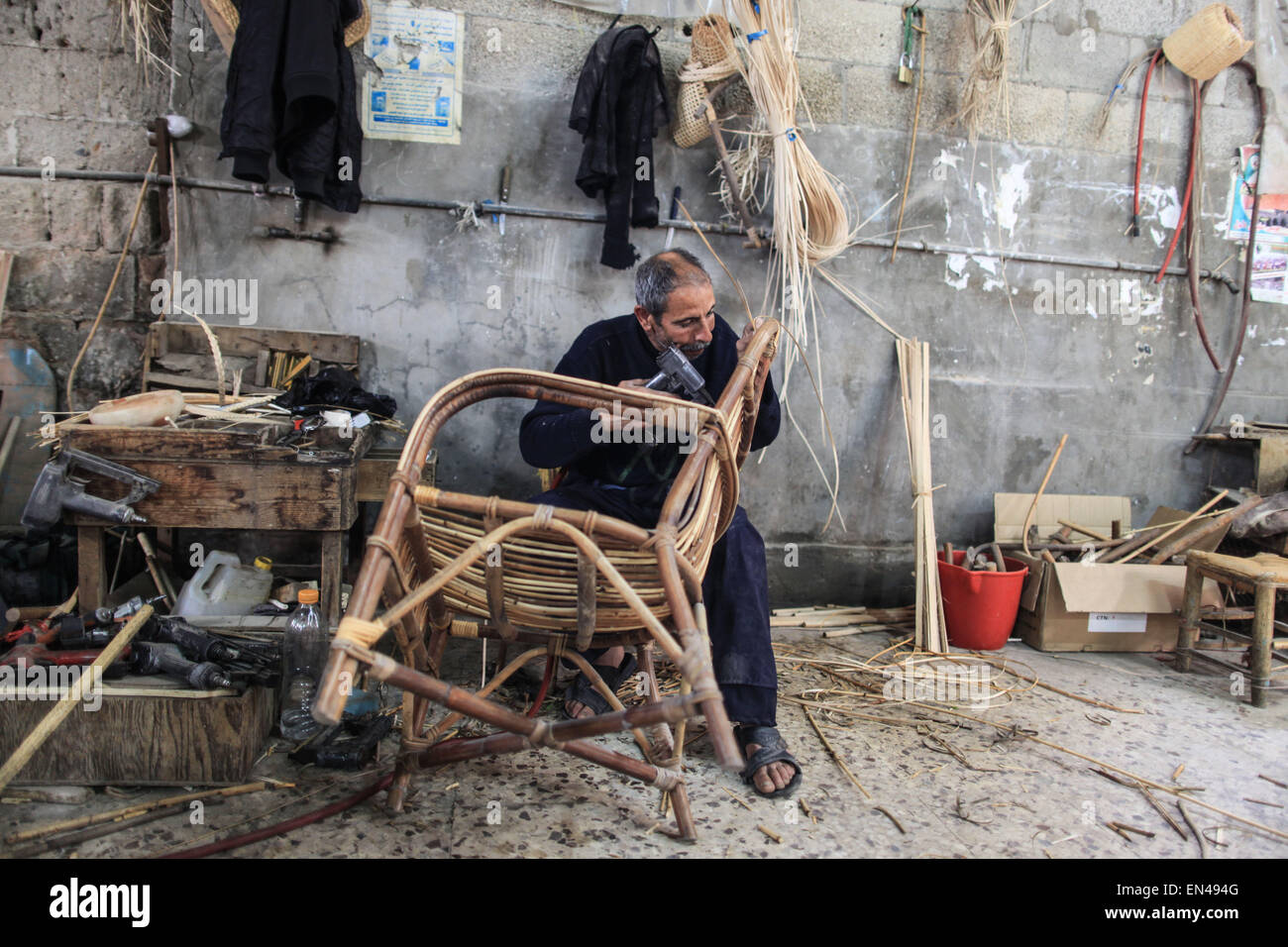 Gaza. 27th Apr, 2015. Palestinian worker manufactures a bamboo chair at ...