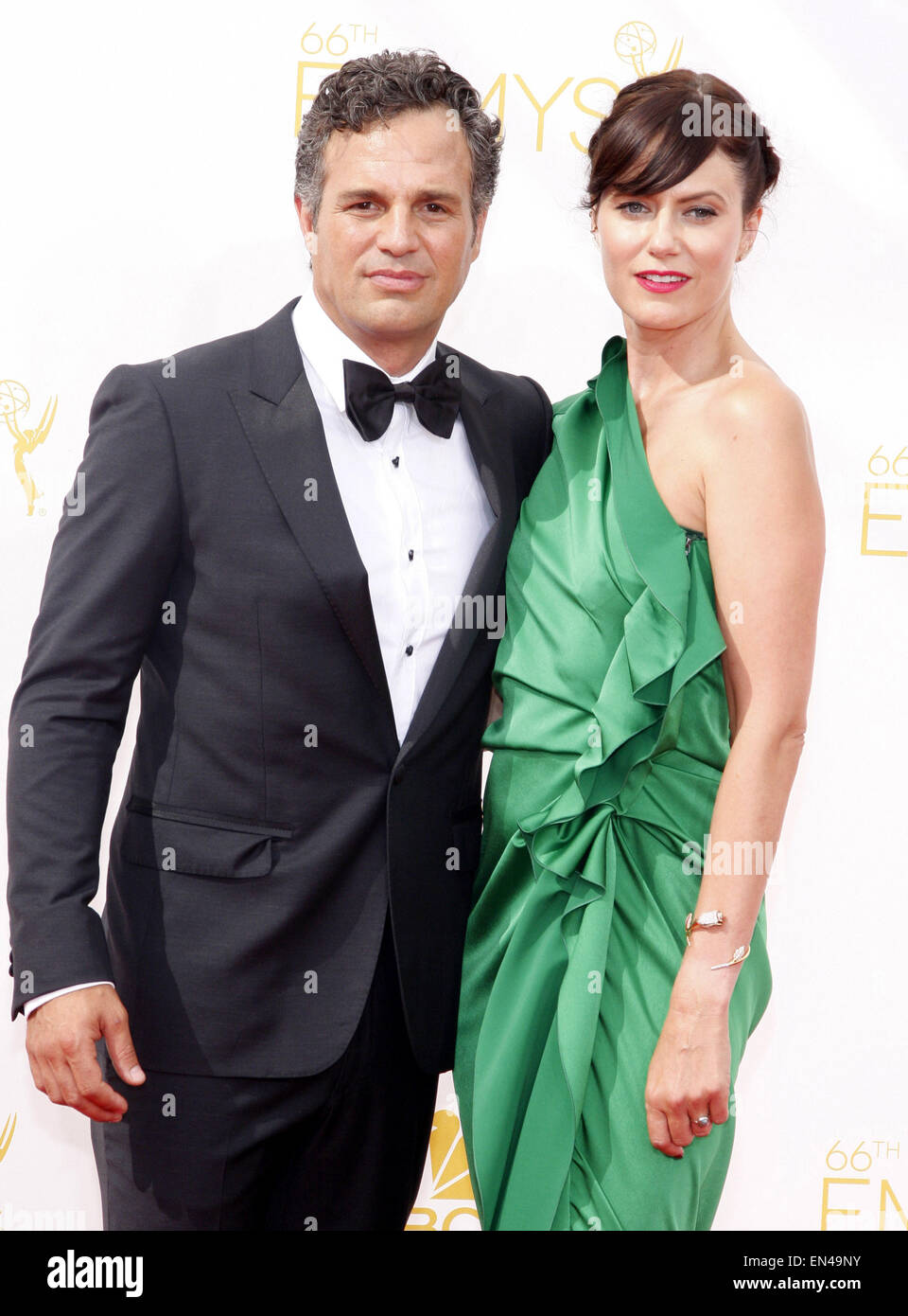 Sunrise Coigney and Mark Ruffalo Stock Photo - Alamy