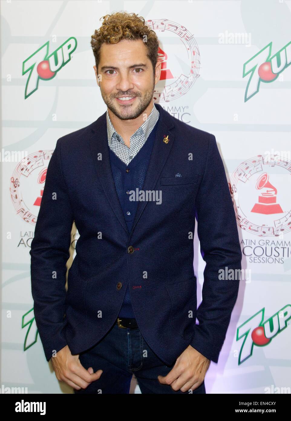 Latin grammy acoustic sessions hi-res stock photography and images - Alamy