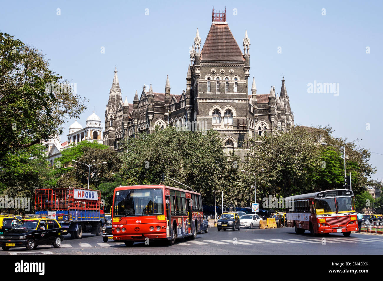 Best bus mumbai hi-res stock photography and images - Alamy